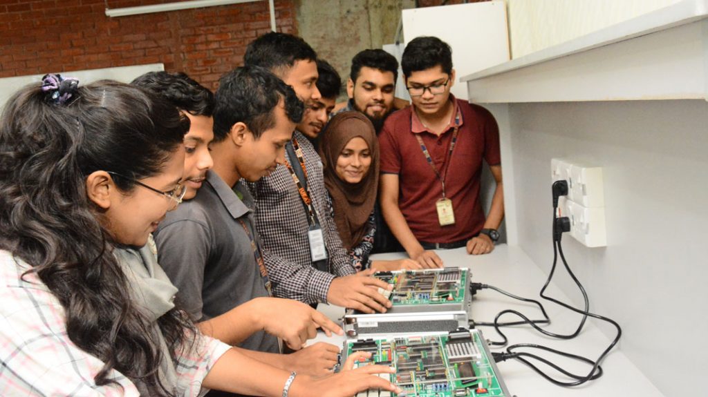 Laboratories – CSE